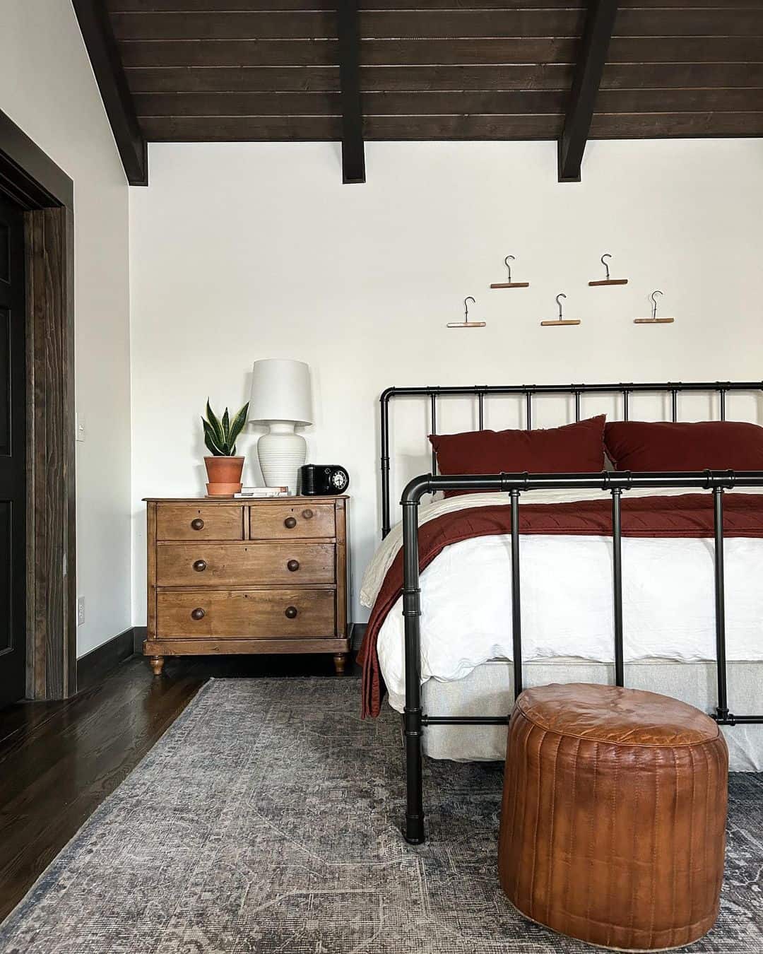 29 Reasons To Try Exposed Beam Ceilings in Your Home