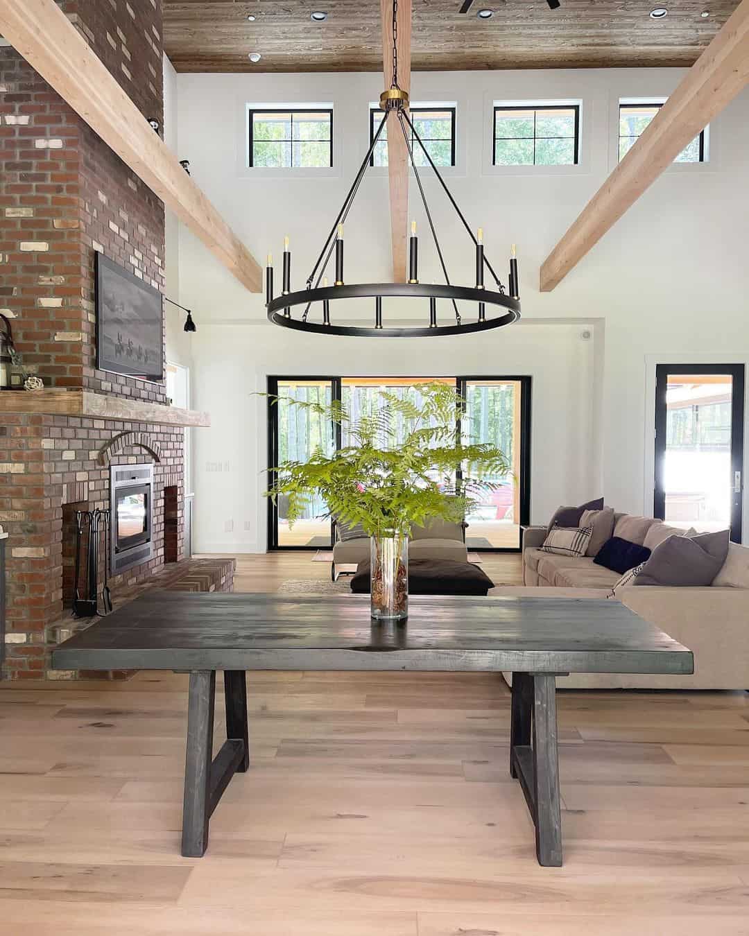 29 Reasons To Try Exposed Beam Ceilings in Your Home