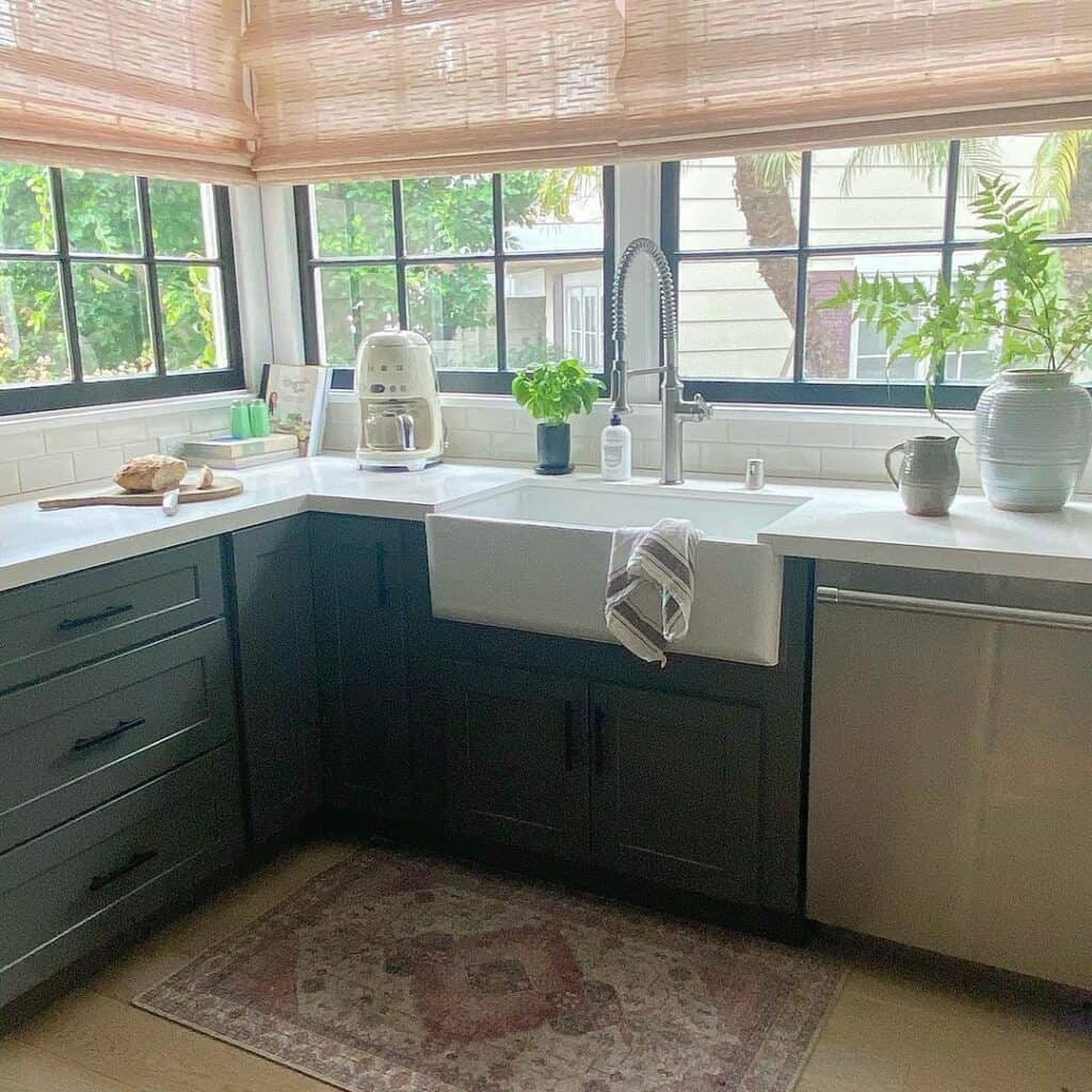 28 Kitchen Sink Ideas for Functionality and Design