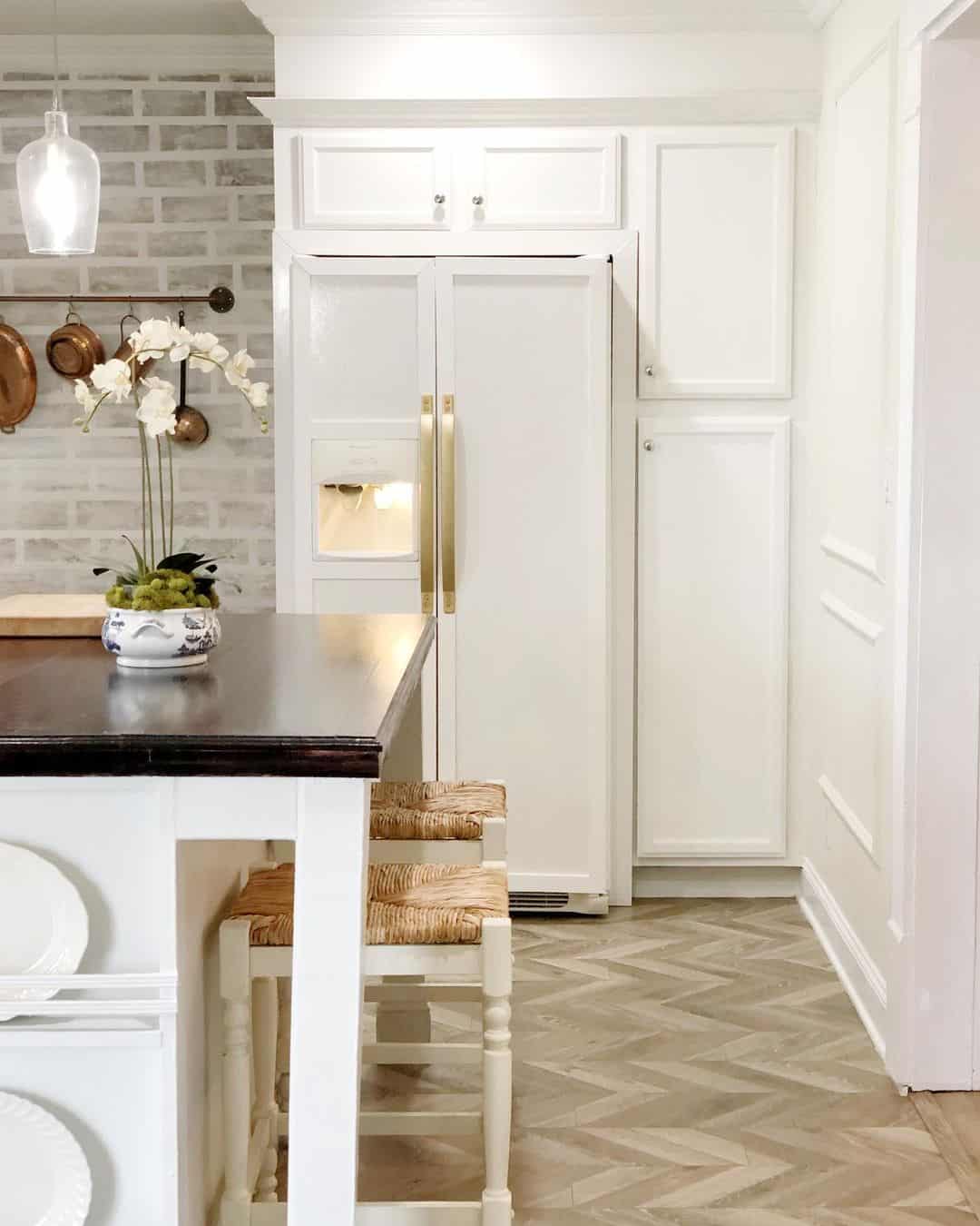 24 White Kitchen Appliances That Will Stand the Test of Time