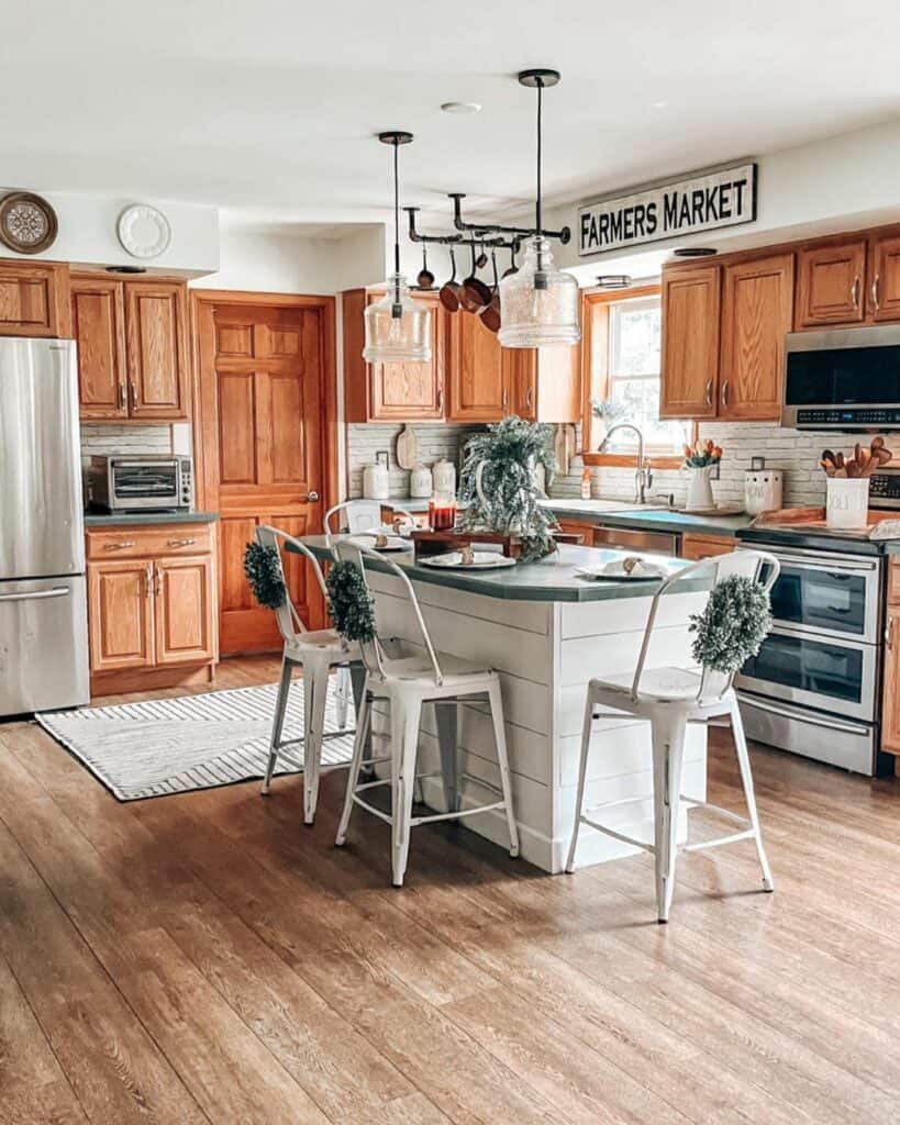 28 Kitchen Signs Décor Ideas for a Homey Look