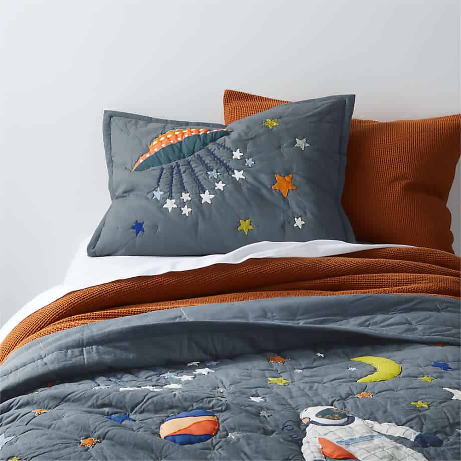 Out of This World: 19 Space-Themed Décor Ideas
