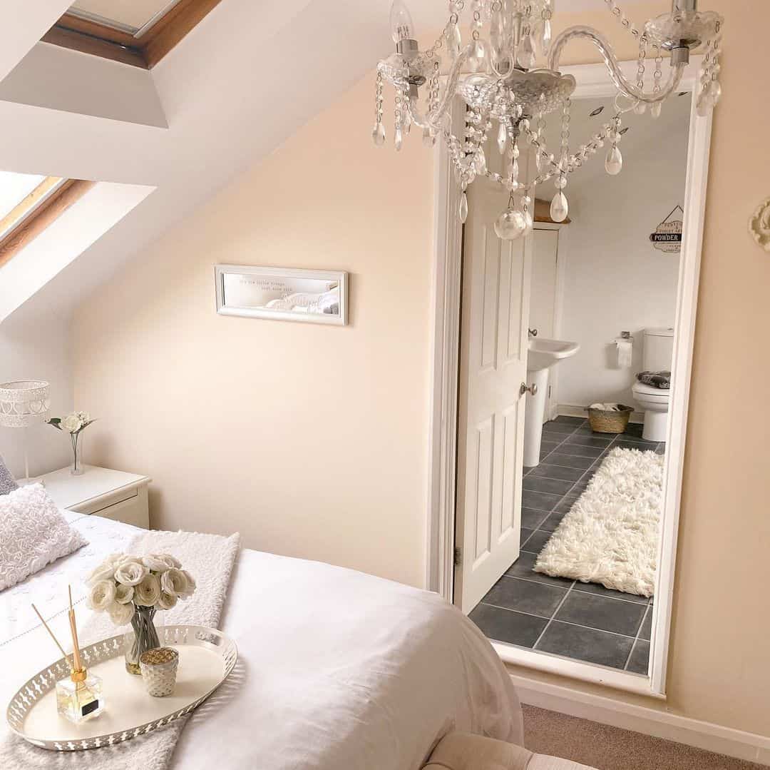 24 Elegant Ensuite Bathroom Ideas for Your Master Bedroom