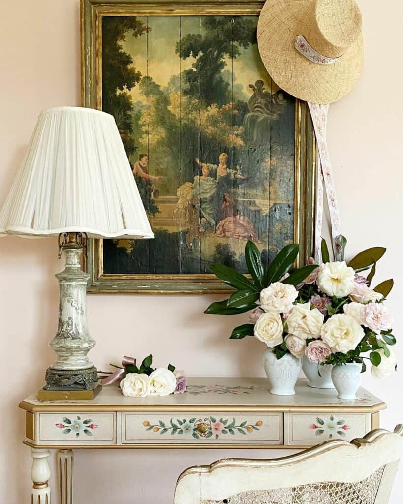 27 Vintage Décor To Give Your Home a Rich Taste of History