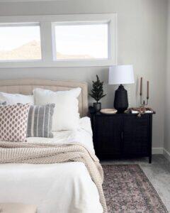 30 Simple Bedroom Ideas To Achieve Minimalistic Elegance