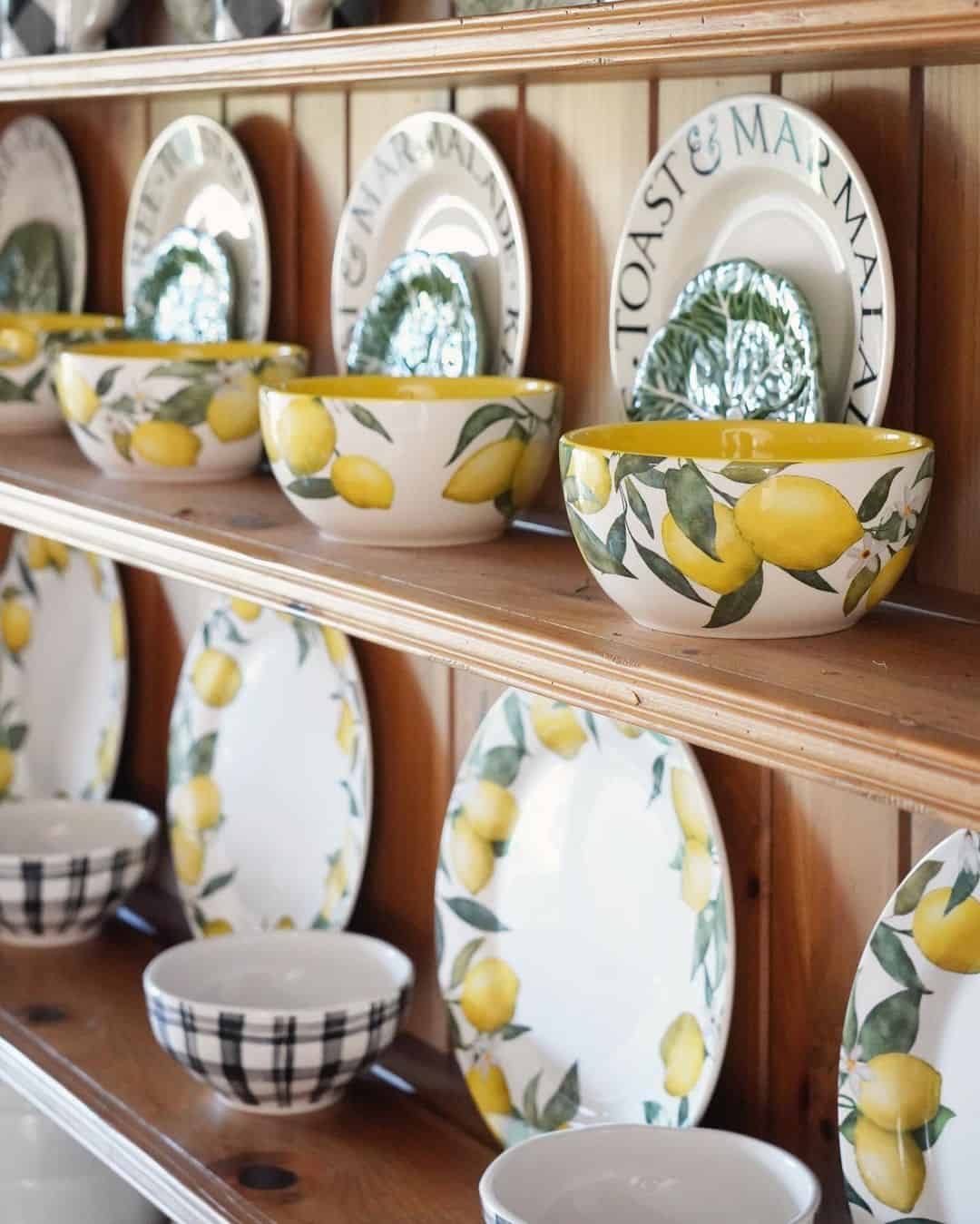 25 Refreshing Lemon Décor Ideas To Add Zest to Your Home