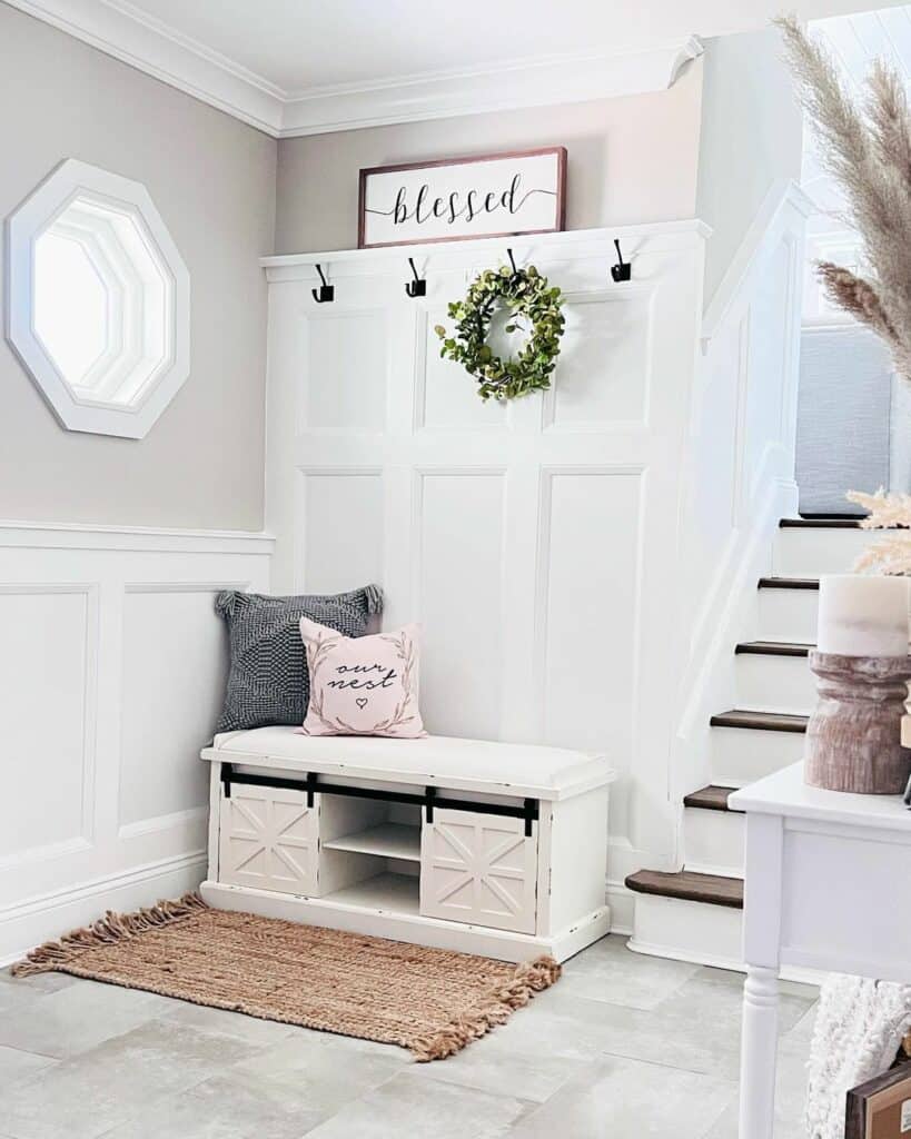22 Modern Farmhouse Entryway Ideas to Update Your Home