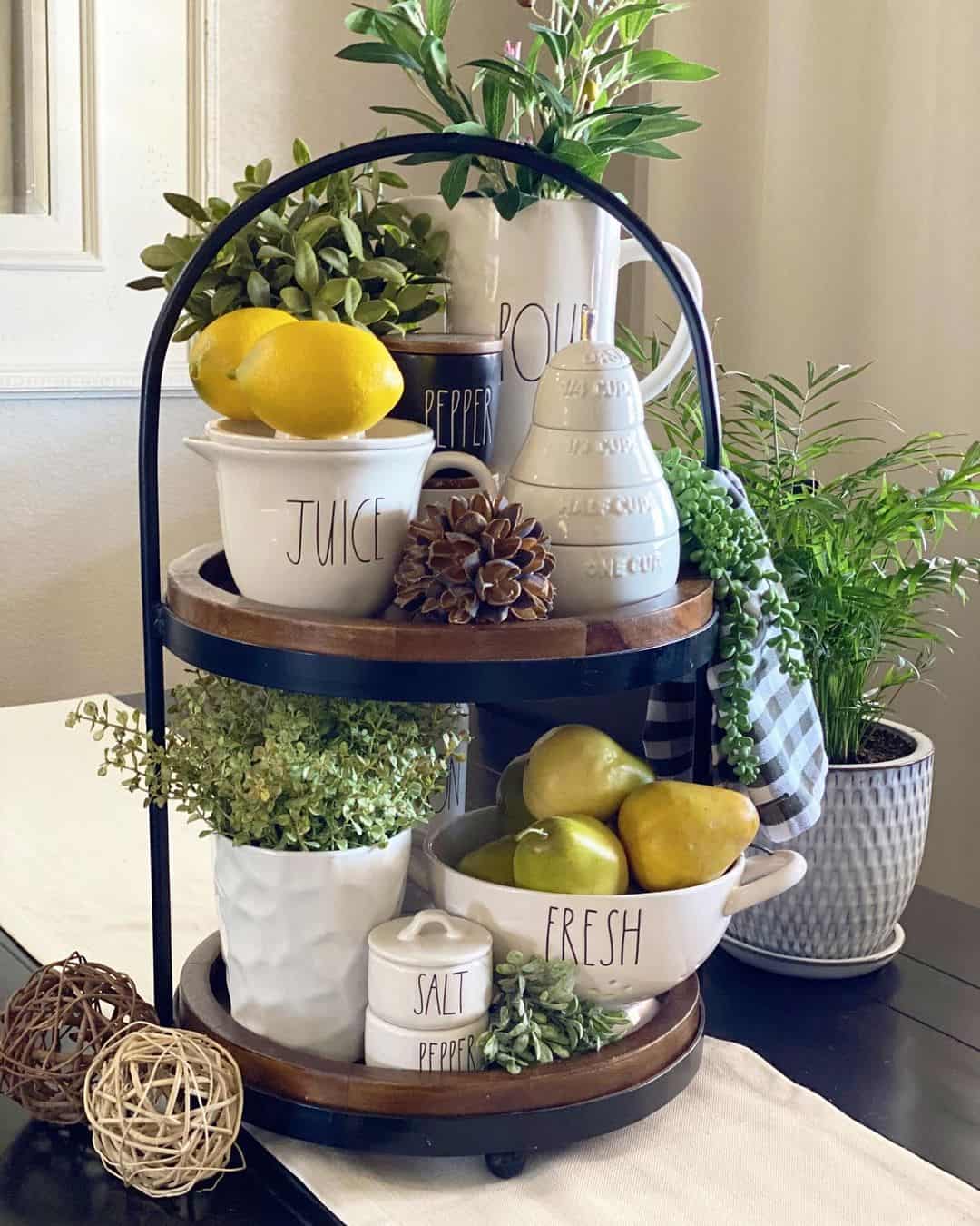 25 Refreshing Lemon Décor Ideas To Add Zest to Your Home
