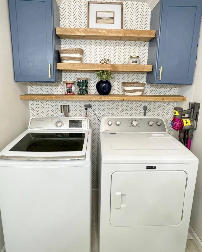 25 Small Laundry Room Designs To Help You Save Space