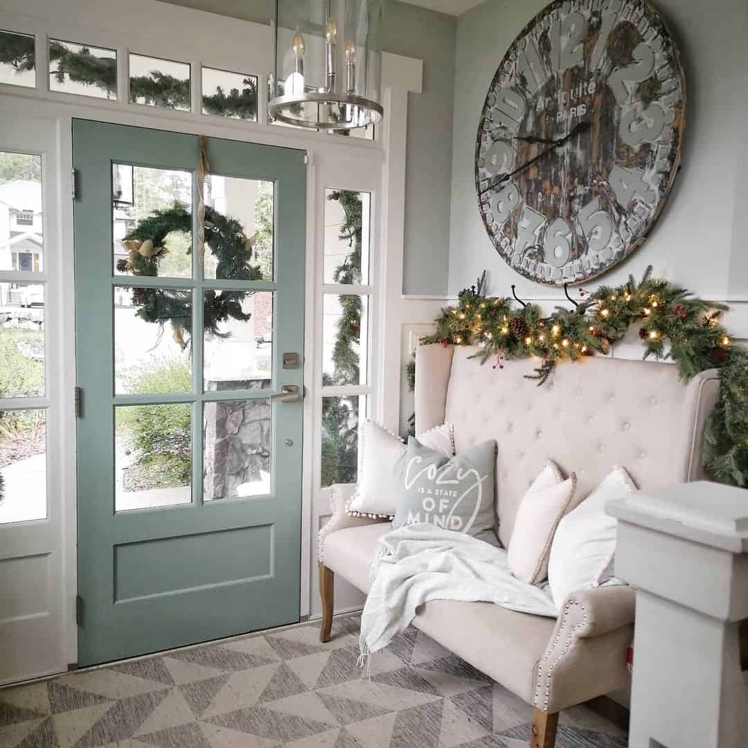 24 Unforgettable Door Color Ideas for a Warm Welcome