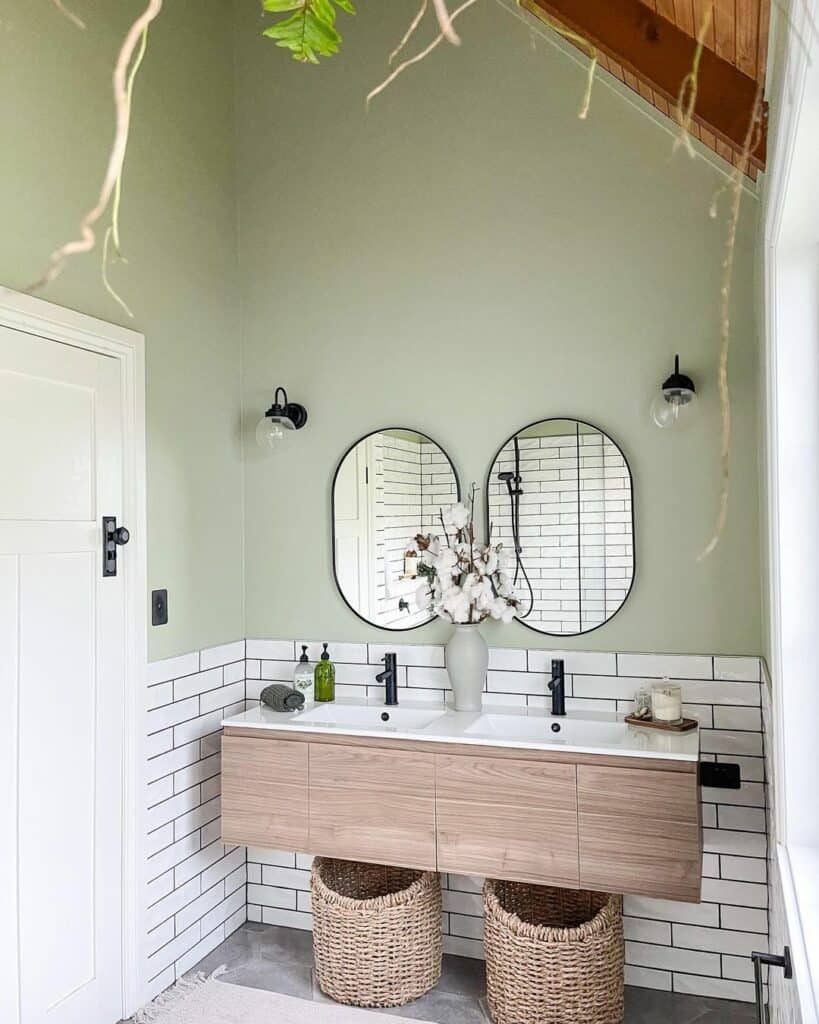 22 Beautiful and Bright Neutral Bathroom Ideas