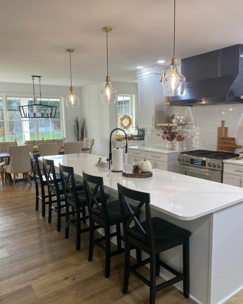 22 Perfect Designs for a Kitchen Dining Room Combo