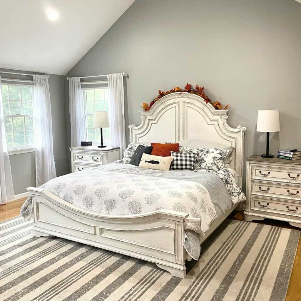 25 Gray Room Ideas To Achieve a Calm and Relaxing Aesthetic