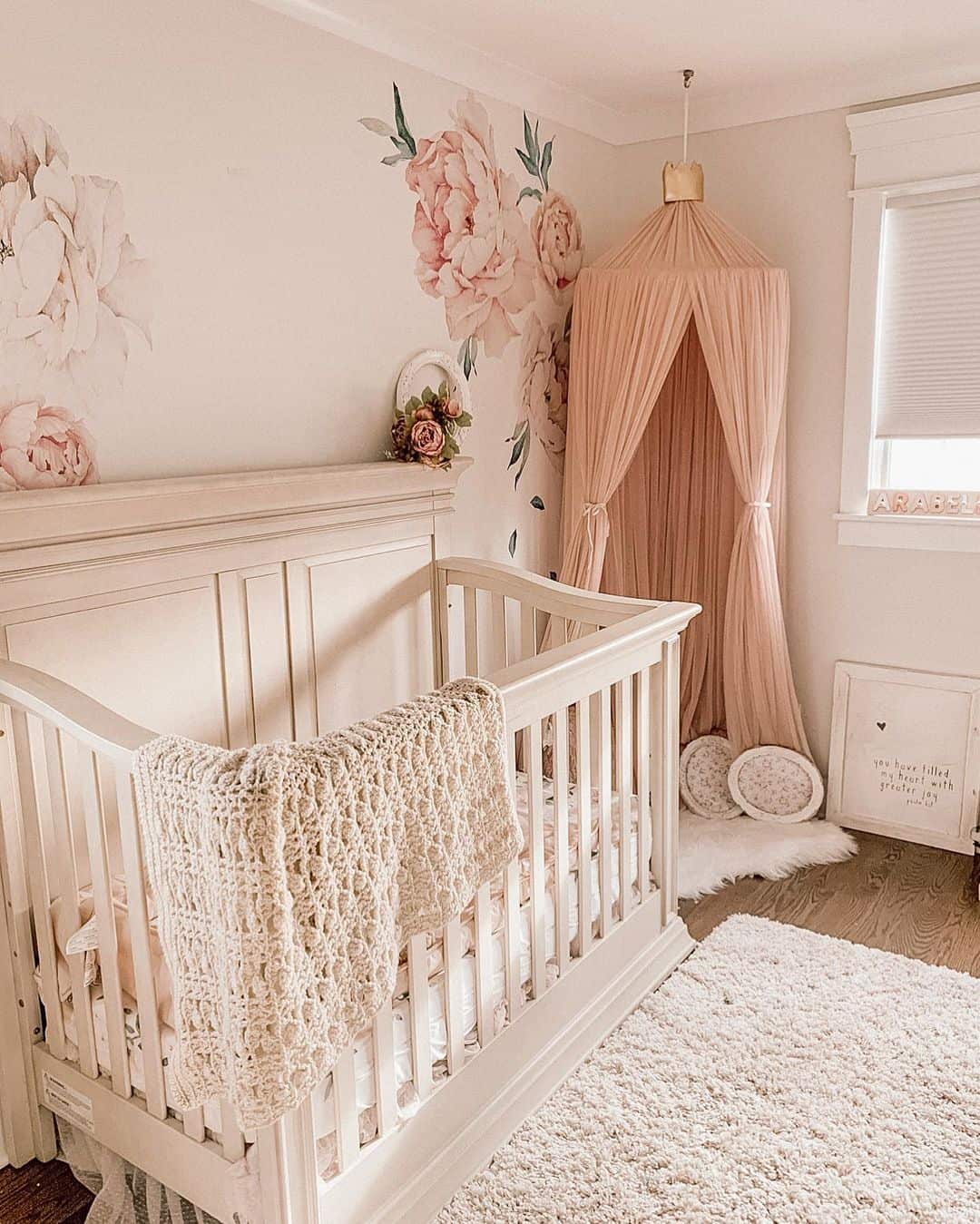 22 Nursery Accent Walls for Your Baby’s Delight