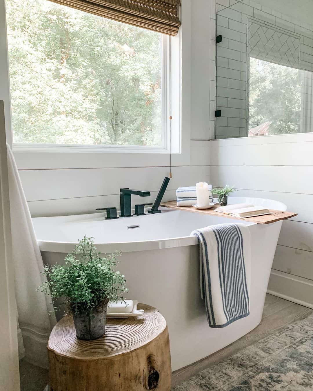 29 Charming Country Bathroom Ideas for a Cozy Design