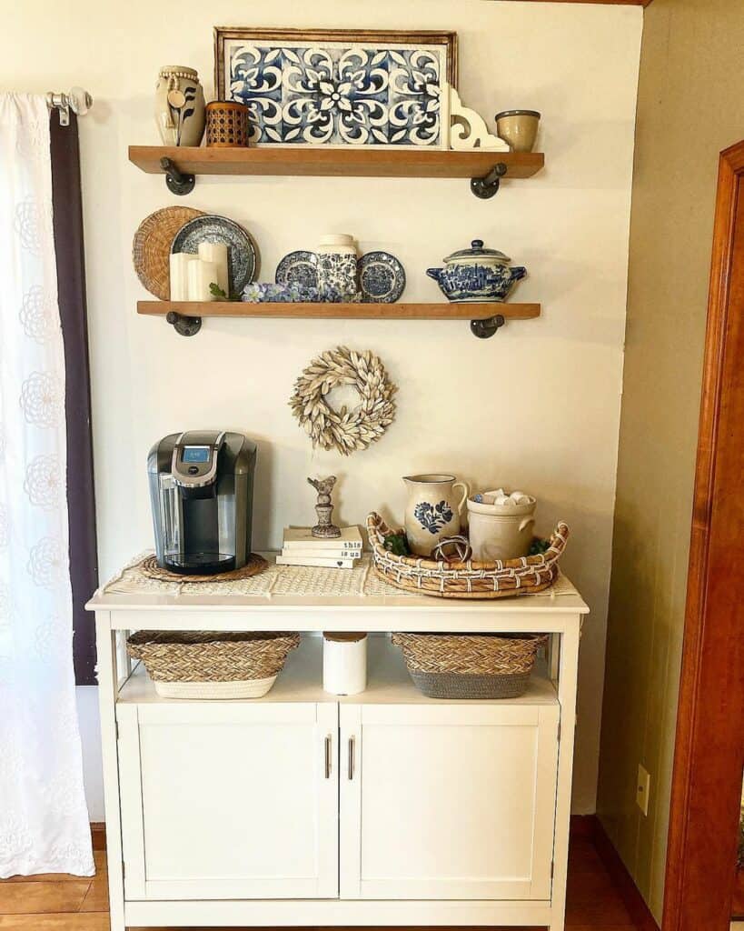 25 Aromatic Home Coffee Bars That Will Brew You Away
