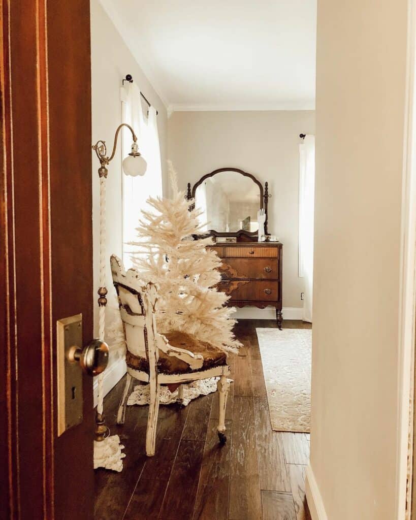 23 Serene Neutral Christmas Décor Examples Sure To Amaze