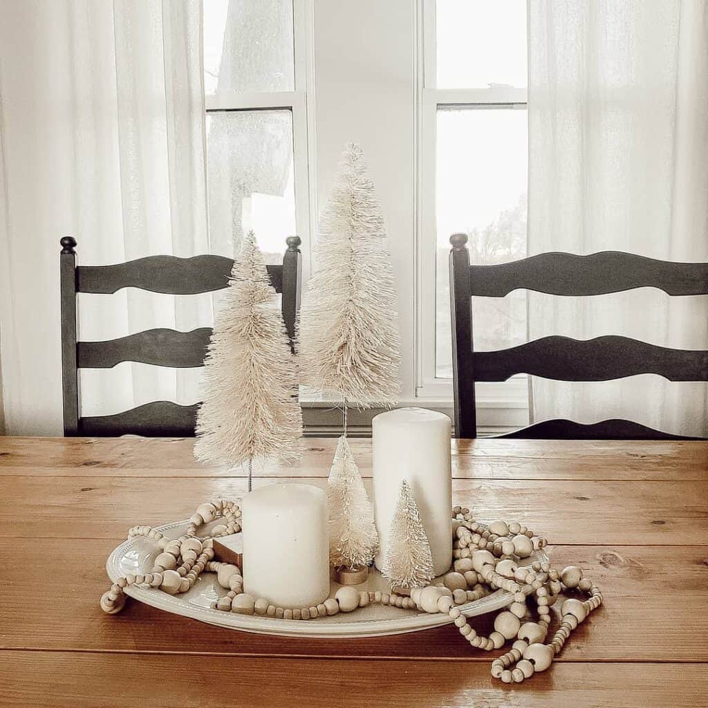 23 Whimsical Winter Table Centerpieces To Inspire You