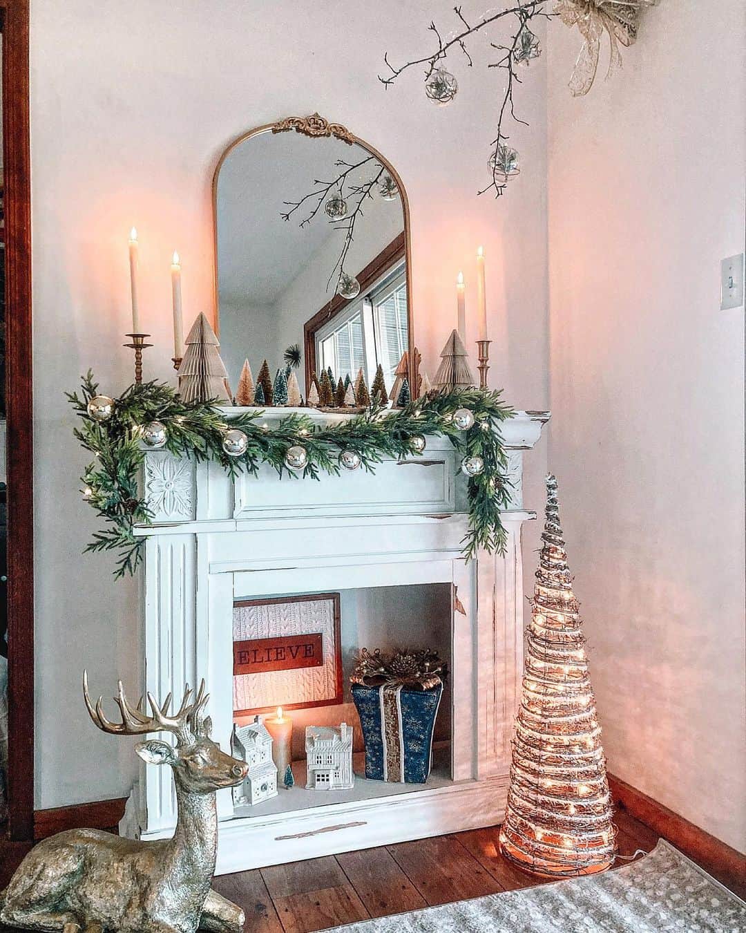 22 Silver Christmas Decorations Ideas With Holiday Glam