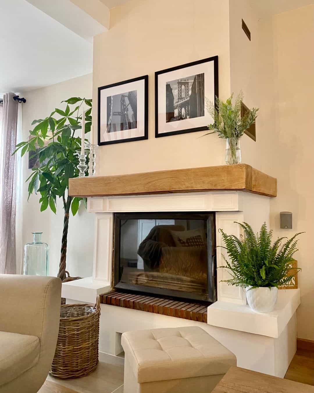 21 Minimalistic and Modern Fireplace Surrounds