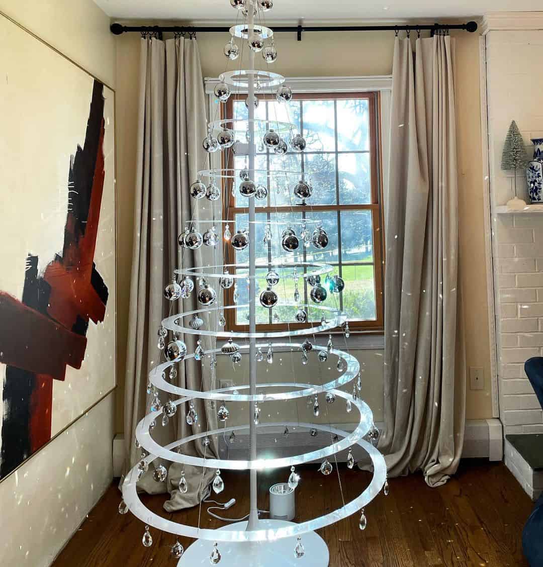 22 Merry and Bright Christmas Tree Ideas for a Festive Season