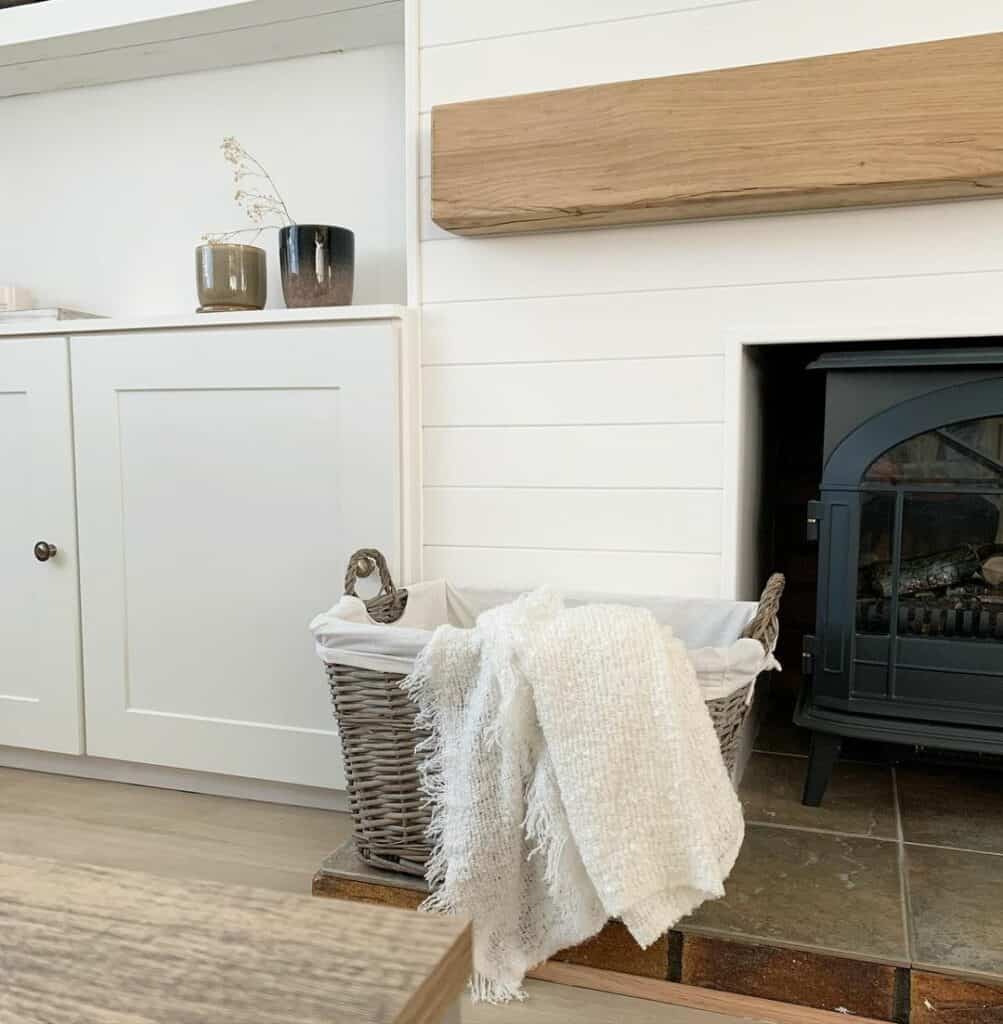 22 Fireplace Hearth Tiles Ideas for a Cozy Night In