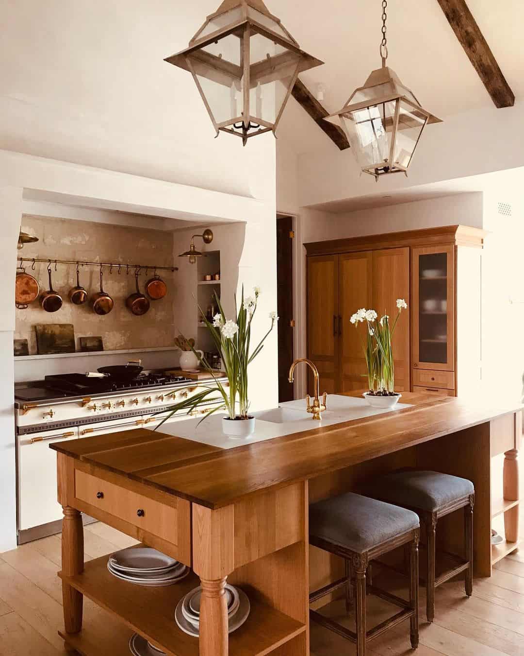 23 Custom Cabinet End Panels for a High-End Design