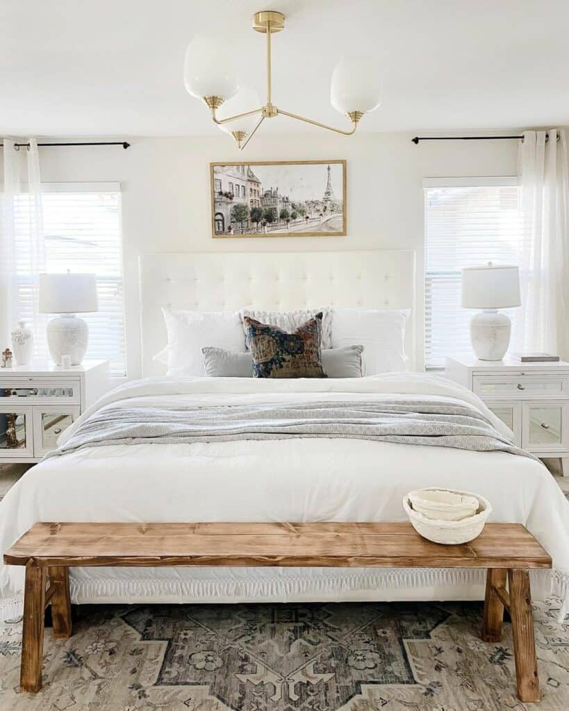 21 Ideas for Styling a Bed Between Two Windows