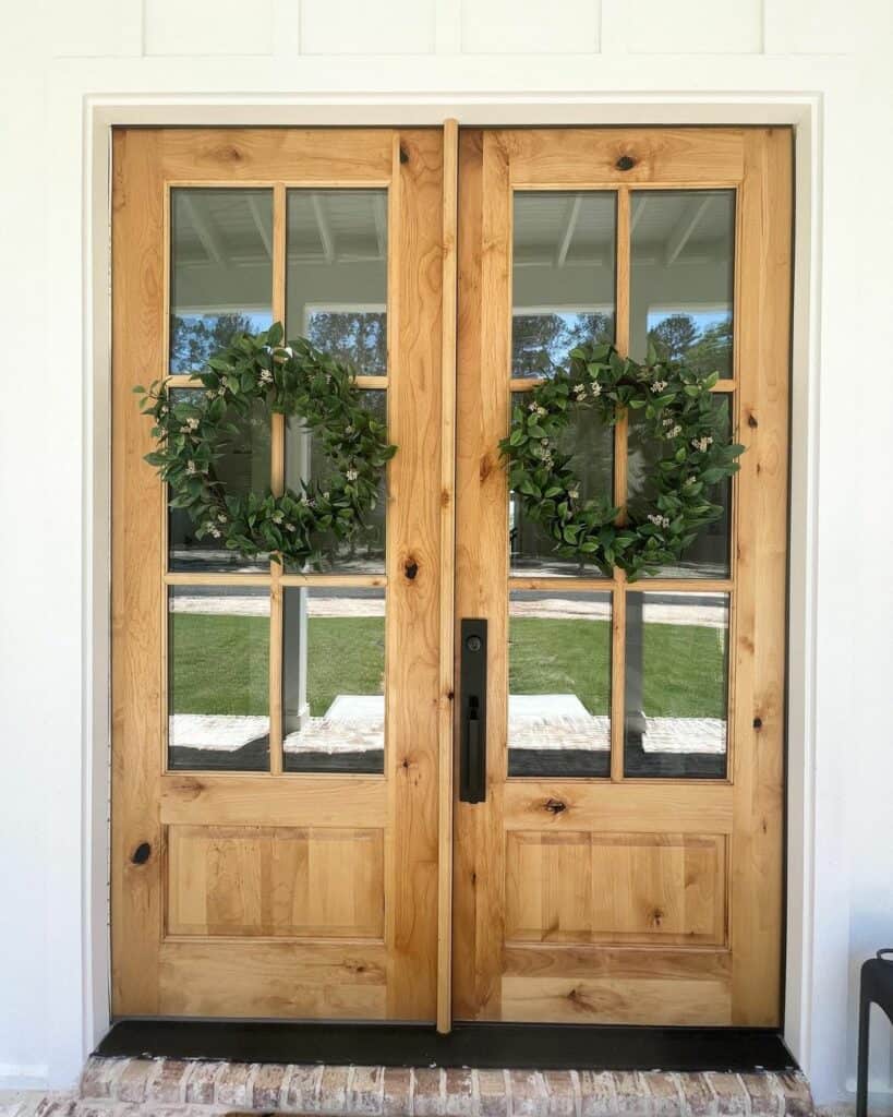 21 Double Front Door Décor Ideas for Twice the Fun