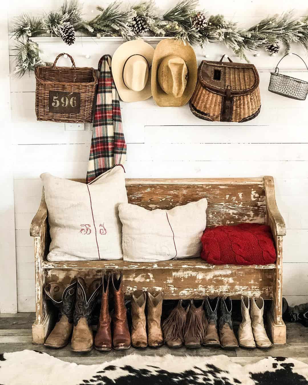 20 Mudroom Rug Ideas That Add a Cozy Flair