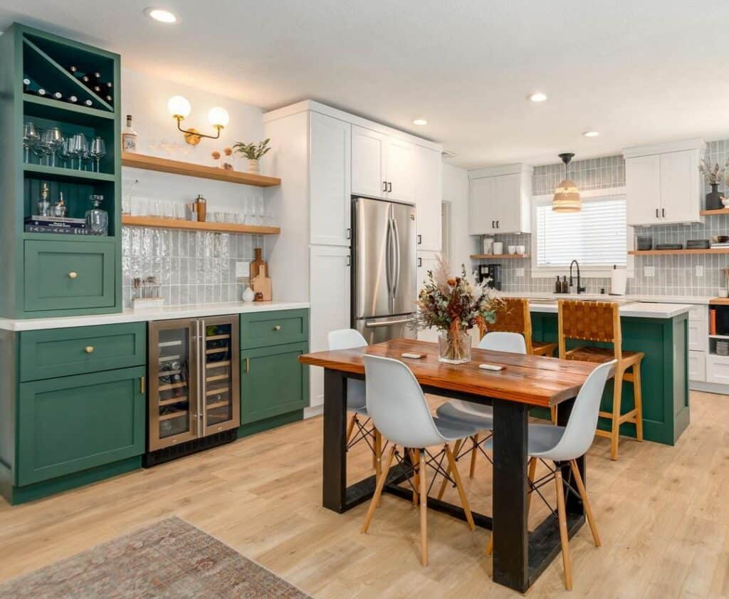 17 Vertical Tile Backsplash Ideas to Accent Your Space