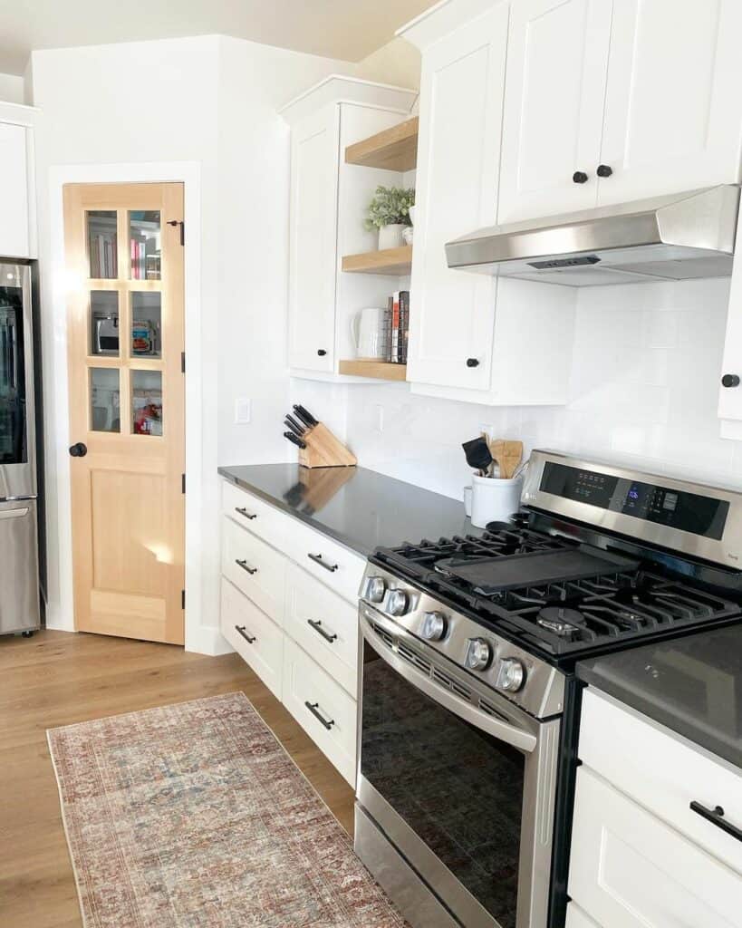 30 All-Drawer Lower Kitchen Cabinets for Extra Style
