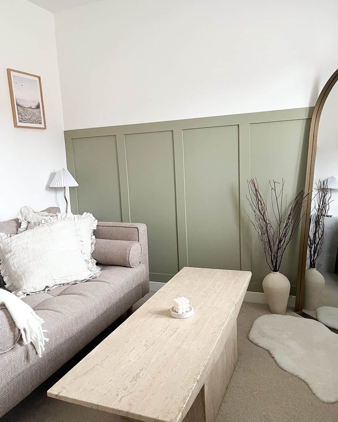 24 Versatile Examples of Green Board and Batten