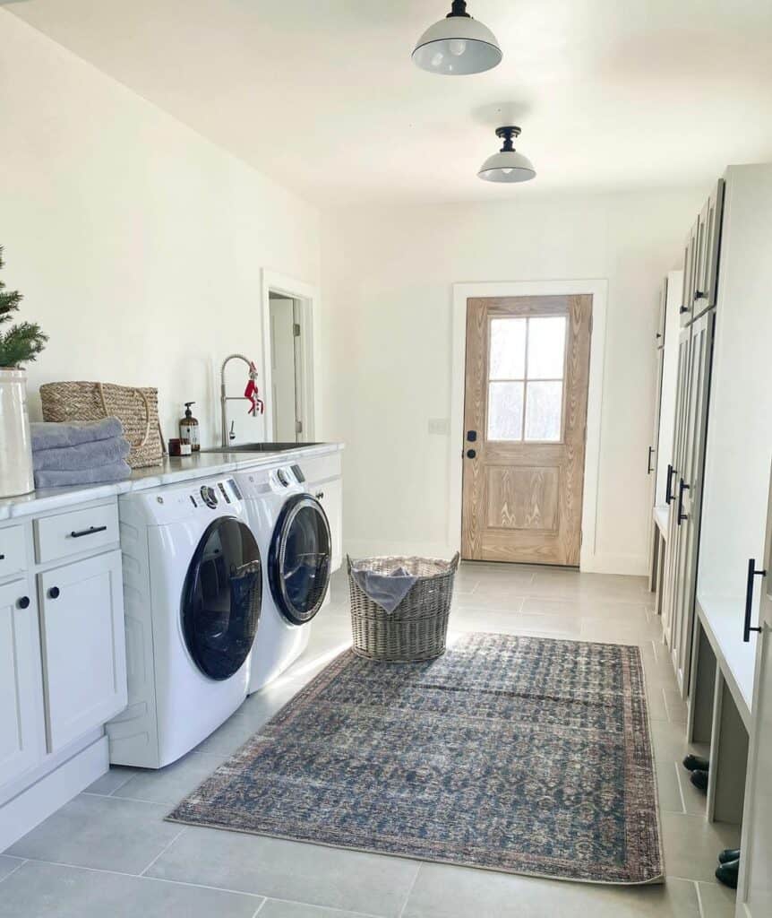 25 Laundry Room Wall Color Ideas for a Simple Transformation