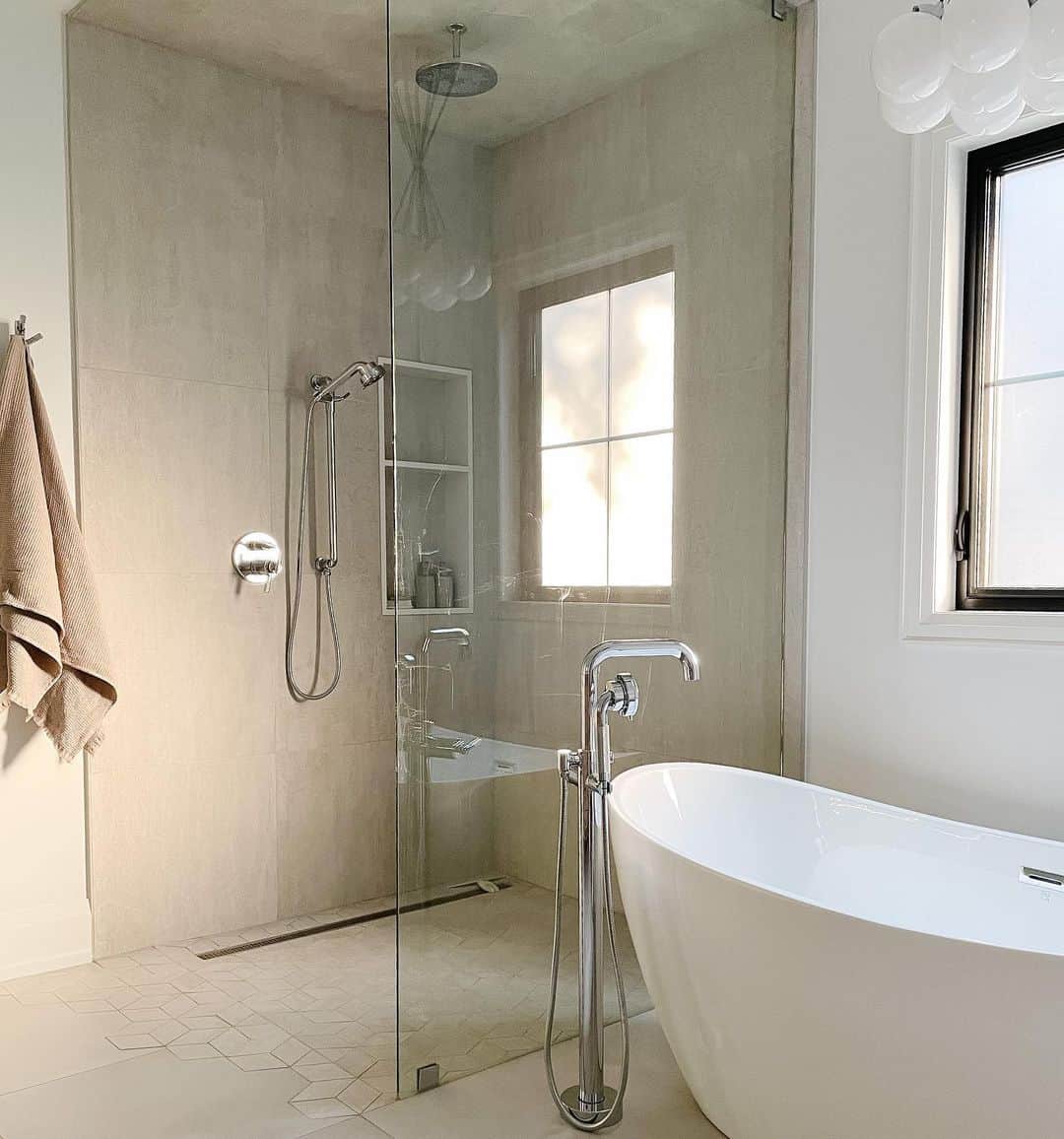30 Charming Bathroom Shower Wall Ideas With Character