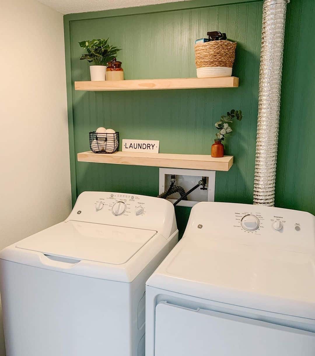 25 Laundry Room Wall Color Ideas for a Simple Transformation